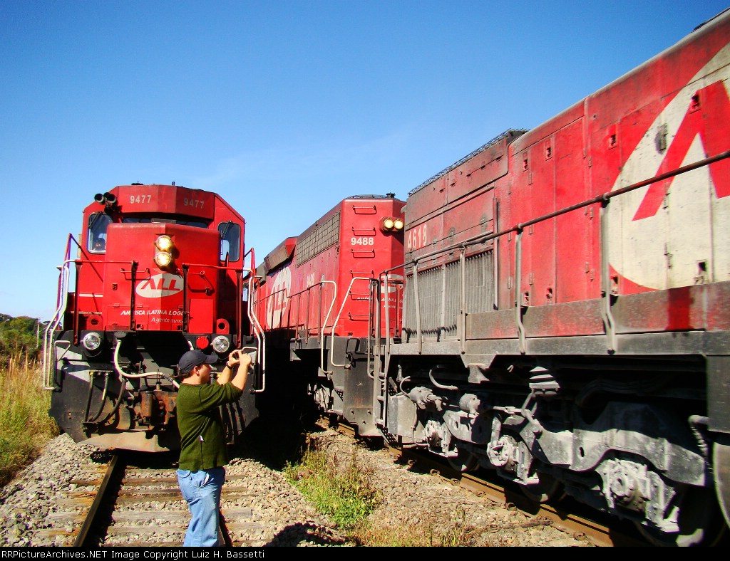 SD40-2 9477 / SD40-2 9488 / GT22 4618